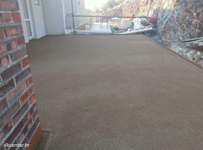 Termo i Hidro Izolacija Terase Tekućim Plutom na Obiteljskoj kući u ...